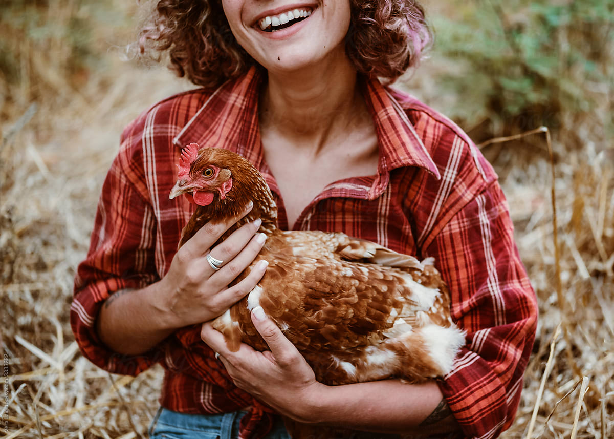 How To Bond With Your Chicken – Chook Manor Ltd